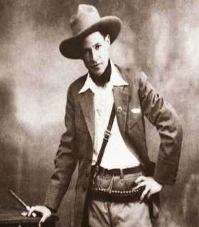Famous Nicaraguan Revolutionary Leader - Biography, Life, Interesting Facts