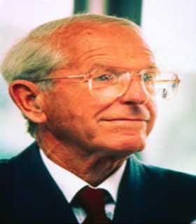 Famous People From Rendcombe - Biography, Life, Interesting Facts