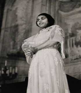 Famous Opera Singers - Biography, Life, Interesting Facts