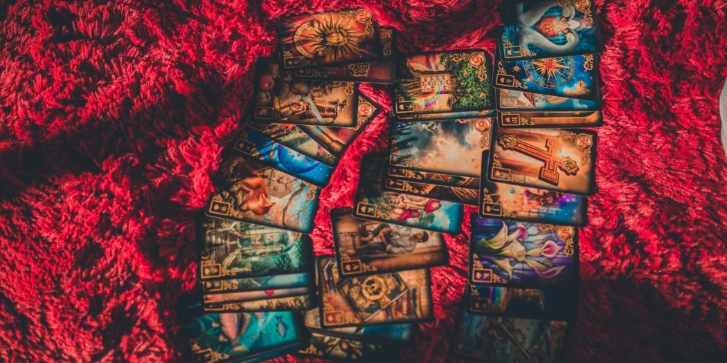 Tarot Reading - YES or NO - SunSigns.Org